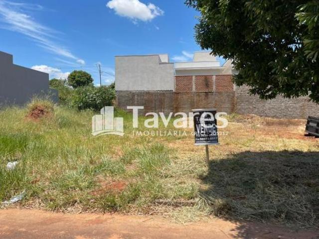 Terreno à venda no bairro Parque Residencial Metropolitano Umuarama/PR