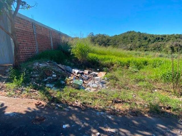 Terreno à venda no bairro PARQUE RESIDENCIAL ROMA Umuarama/PR