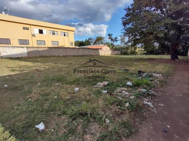 Terreno à venda no bairro Pedregulho Vila Indiana Guaratinguetá/SP