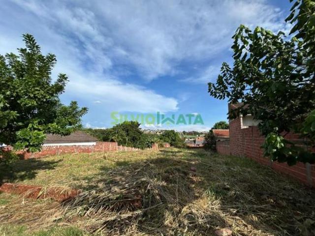 Terreno a venda no bairro Portal das Torres Maringá/PR