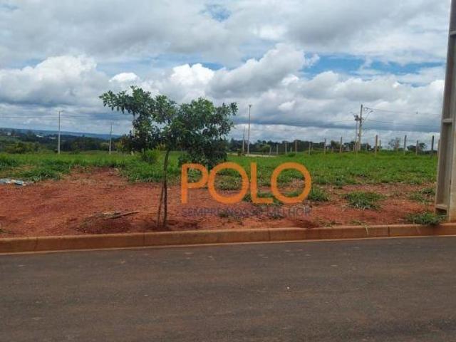 Terreno à venda no bairro Portal do Vale em Uberlândia