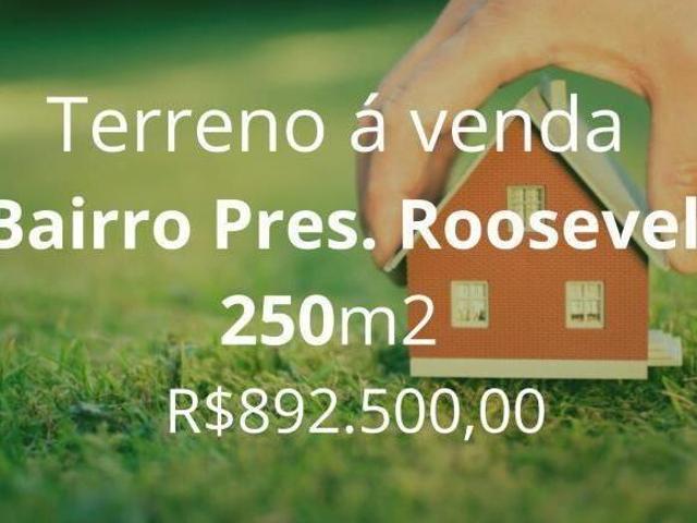 Terreno à venda no Bairro Presidente Roosevelt Uberlândia/MG