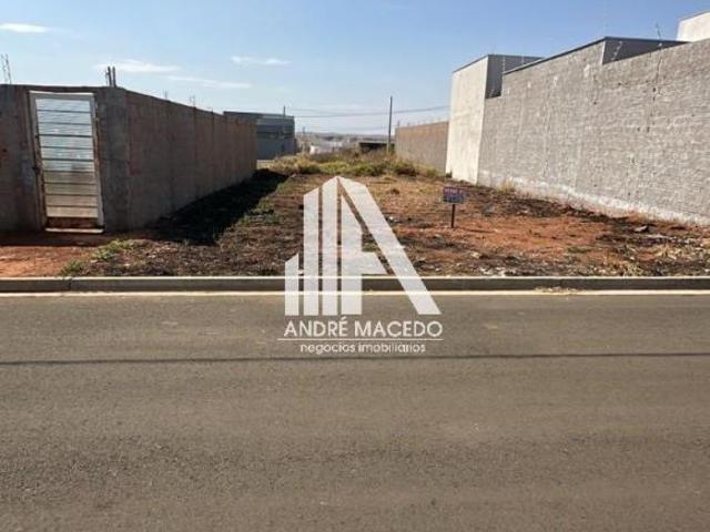 Terreno à venda no bairro Residencial Vila Florida em Mogi Guaçu/SP