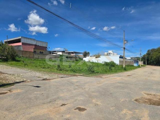 Terreno à Venda no Bairro São Roque em Divinópolis MG