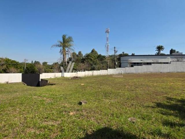 Terreno à venda no bairro San Fernando em Valinhos, com 1.010 m²