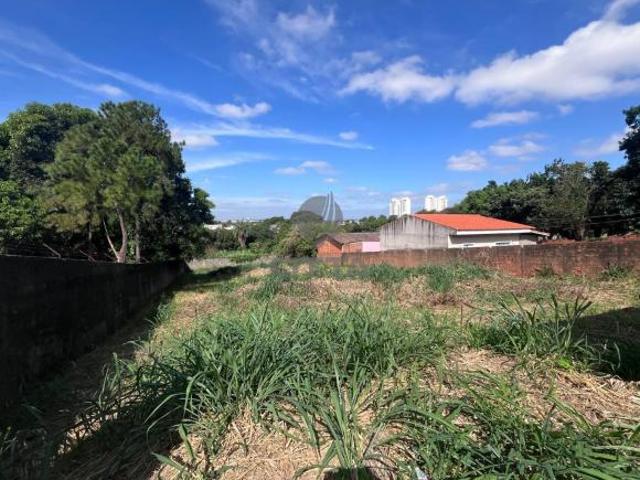 Terreno à venda no bairro Santa Cândida em Campinas/SP