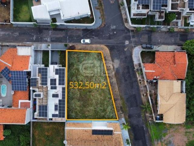 Terreno à venda no bairro Santa Rosa