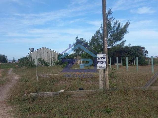 Terreno à venda no bairro Sereia Do Mar em Arroio do Sal/RS