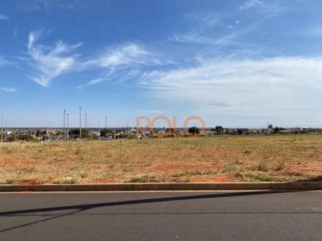 Terreno à venda no bairro Shopping Park em Uberlândia