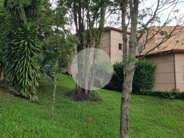 Terreno à venda no bairro Tarumã em Santana de Parnaíba/SP