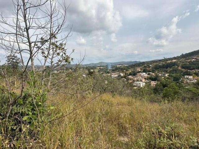 Terreno à venda no bairro Vianinha, Esmeraldas Entrada + parcelamento direto com o proprietário