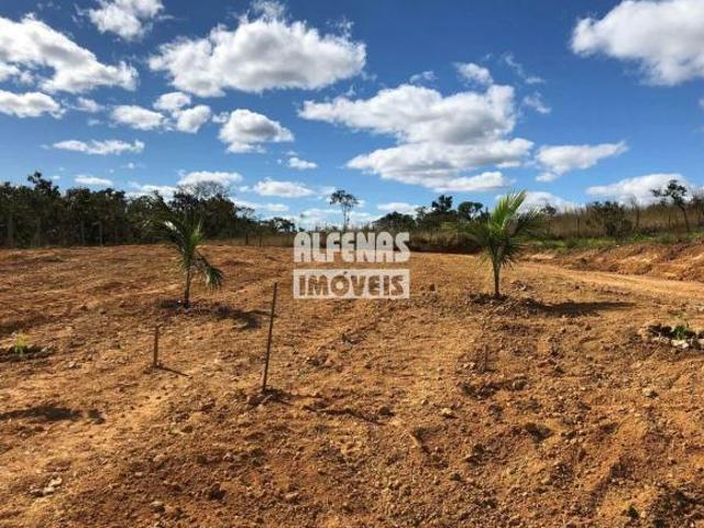 Terreno à venda no Bairro Zona Rural