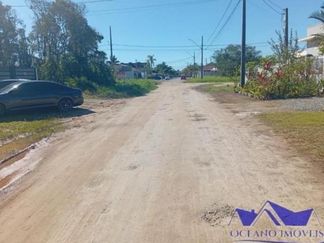 Terreno à venda no Balneário Eliane