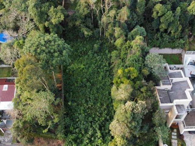 Terreno à venda no Barreirinha
