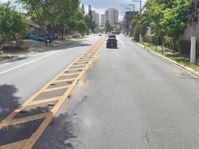 Terreno à venda no Butantã ZC 815m² 26m testada