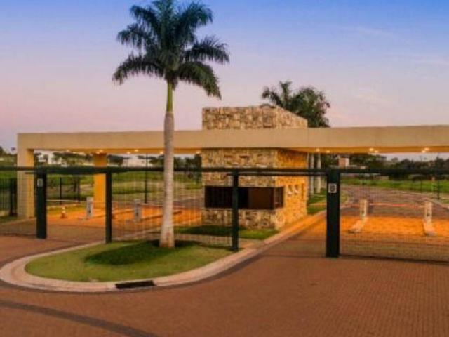 Terreno à venda no Golfe Jardins com 466,25 / Próximo ao Shopping Iguatemi !