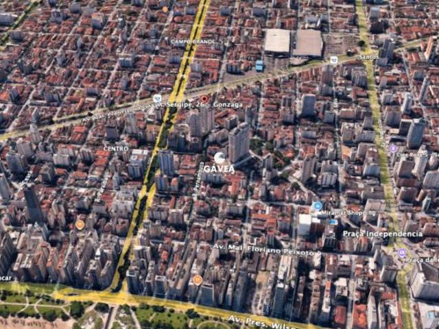 Terreno à venda no Gonzaga em Santos