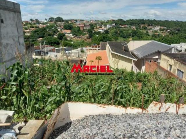 TERRENO A VENDA NO DOM BOSCO