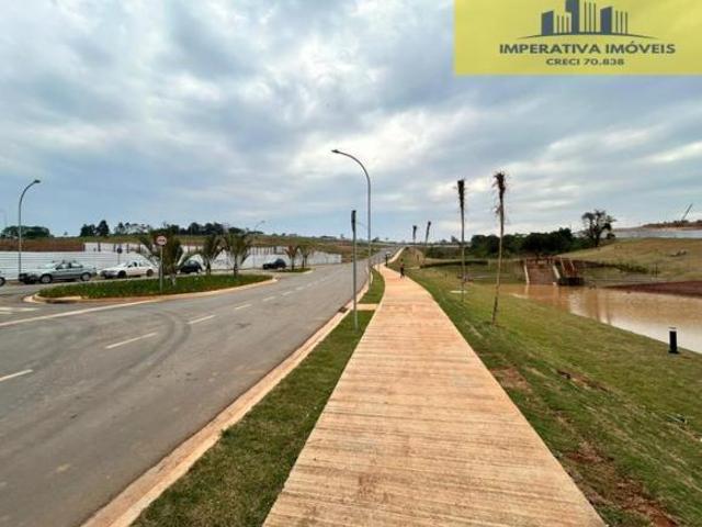 Terreno à venda no Distrito Industrial