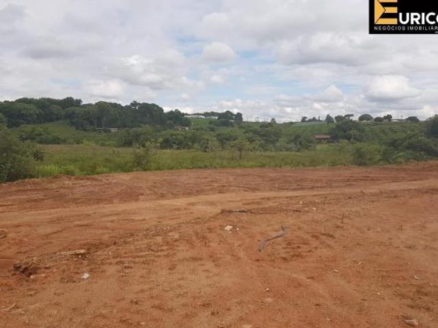 Terreno à venda no Distrito Industrial em Valinhos/SP