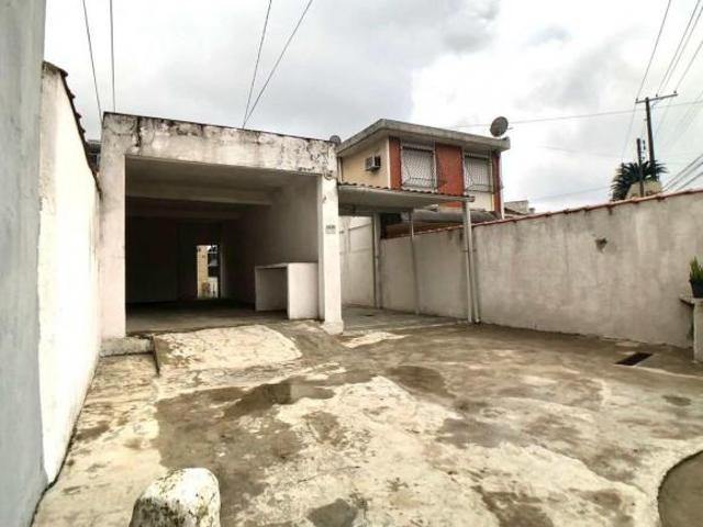Terreno à venda no Estuário em Santos