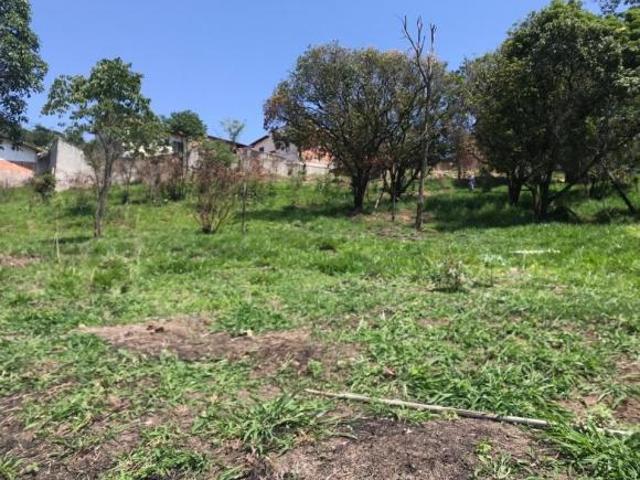 Terreno à venda no Kennedy