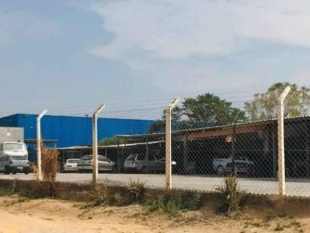 Terreno à venda no Jardim Maria Eugênia