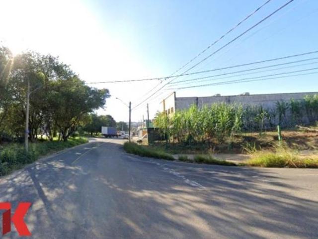 Terreno à venda no Jardim Maria Rosa em Valinhos, Terreno de esquina com 342,62m2 para fins comercia