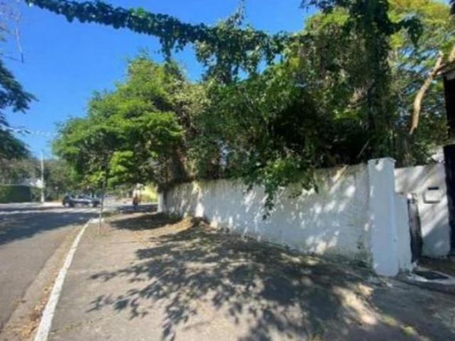 Terreno à venda no Jardim Morumbi com 530m²