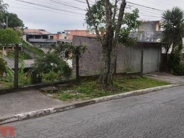 TERRENO A VENDA NO JARDIM NOVO PARELHEIROS