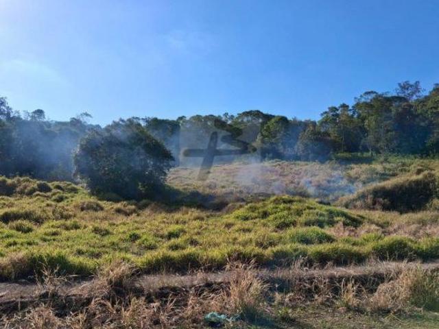 Terreno à venda no Jardim Camila