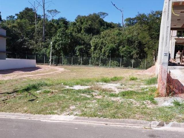 Terreno à venda no Jardim Celeste