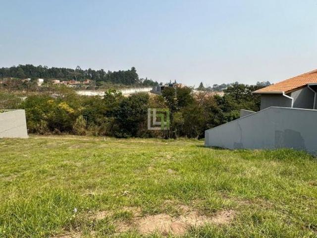Terreno à venda no Jardim Celeste