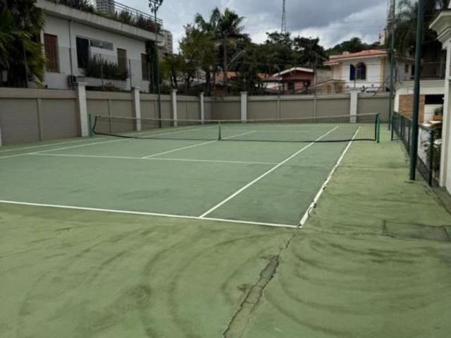 Terreno à venda no Jardim das Bandeiras