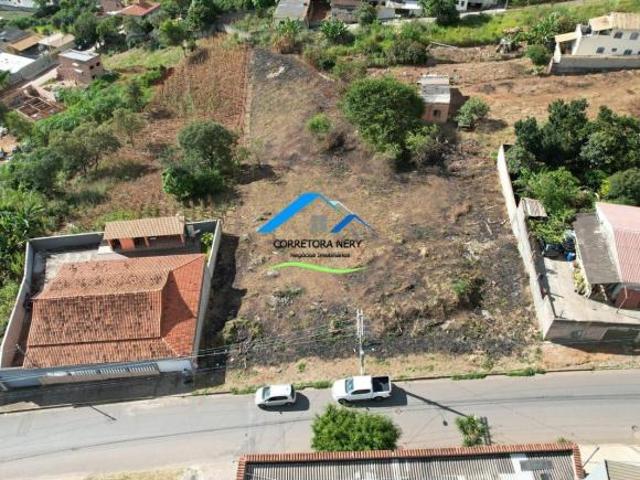 Terreno à venda no Jardim Encantado