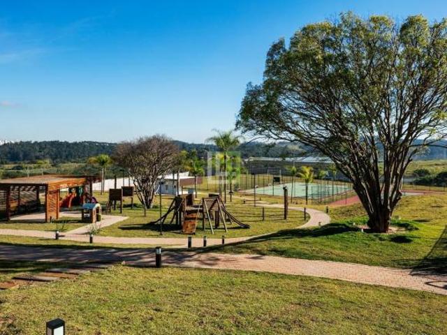 Terreno à venda no Jardim Florestal
