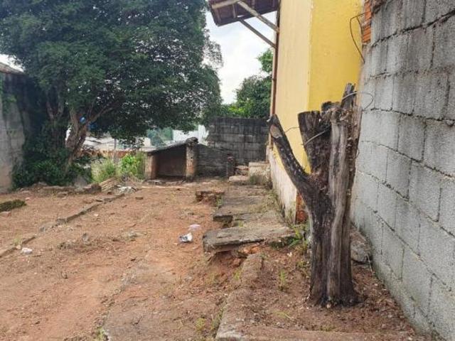 Terreno à venda no Jardim Jandira