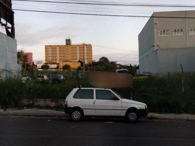 Terreno à venda no Jardim Leocádia