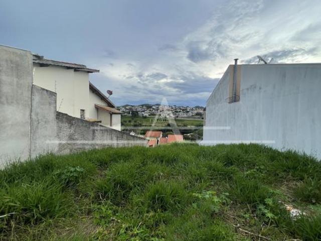 Terreno à venda no Jardim Primavera