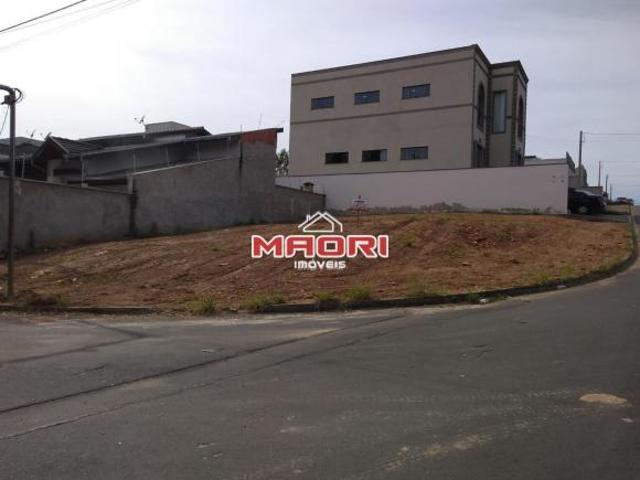 Terreno à venda no Jardim Santa Emília em Valinhos