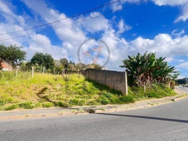 Terreno à venda no Jardim Santo Antônio
