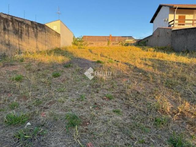 Terreno a venda no Loteamento Alphaville em Campinas