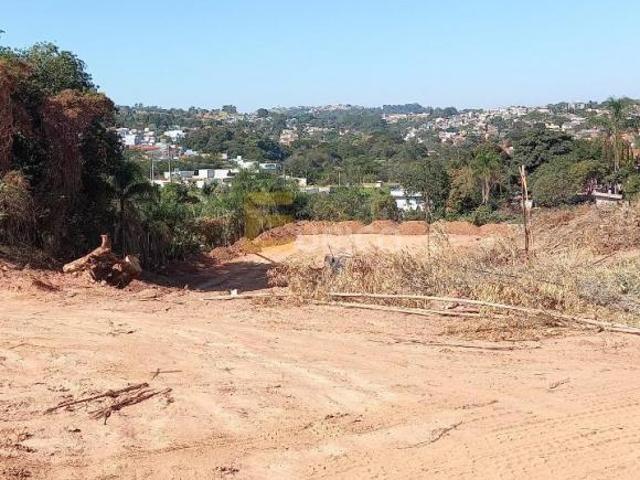 Terreno à venda no Loteamento Residencial Alta Vista em Vinhedo/SP