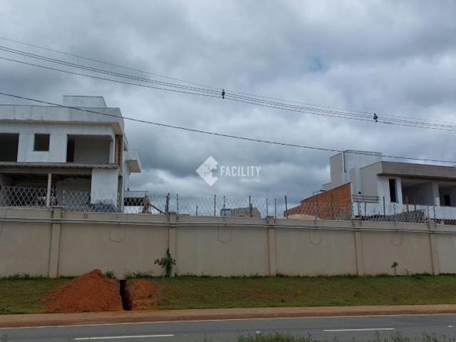 Terreno a venda no Loteamento Residencial Arborais