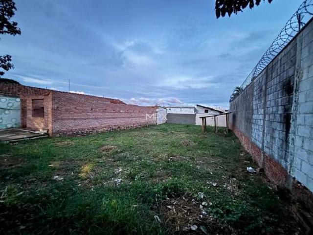 Terreno à venda no Loteamento São Francisco em Piracicaba