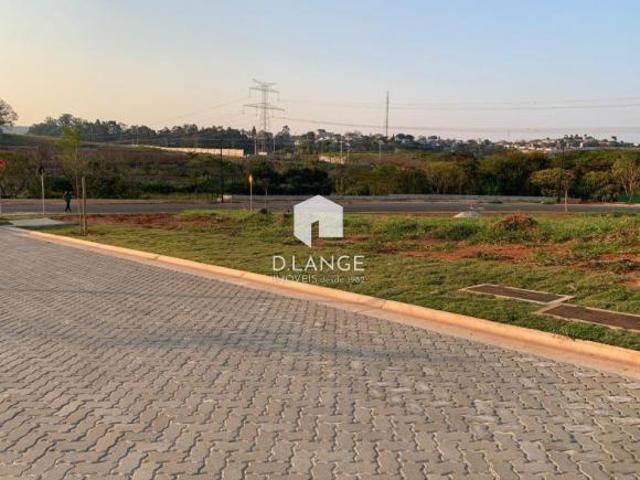 Terreno à venda no SAINTE ANNE em Campinas, SP