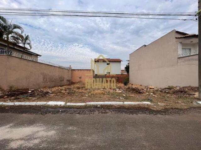 Terreno à venda no Setor Gentil Meireles