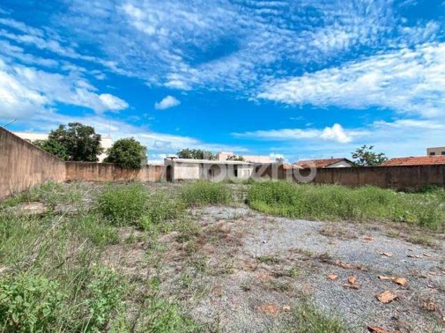 Terreno a venda no Setor Primavera com 1.160m²