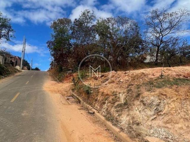 Terreno à venda no Pousada das Rosas