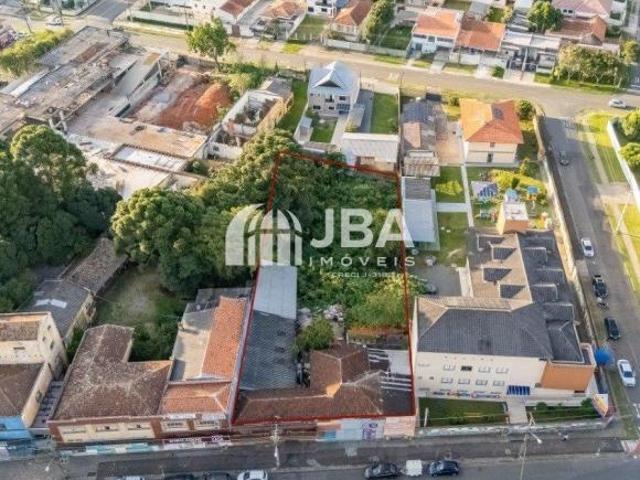 Terreno à venda no Portão